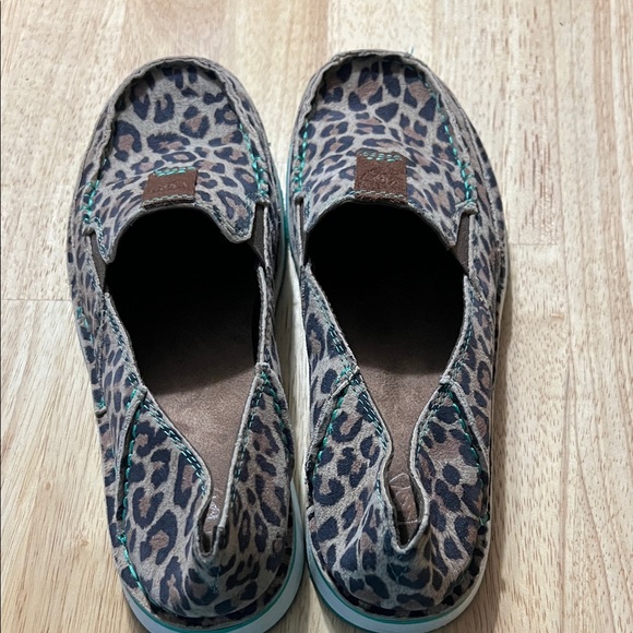 Ariat | Shoes | Ariat Leopard Print Moccasins With Teal Accents | Poshmark